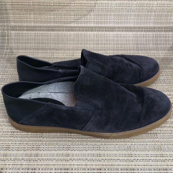 Vince | Shoes | Vince Sanders Soft Back Slip On Sneakers Navy Blue 85 ...